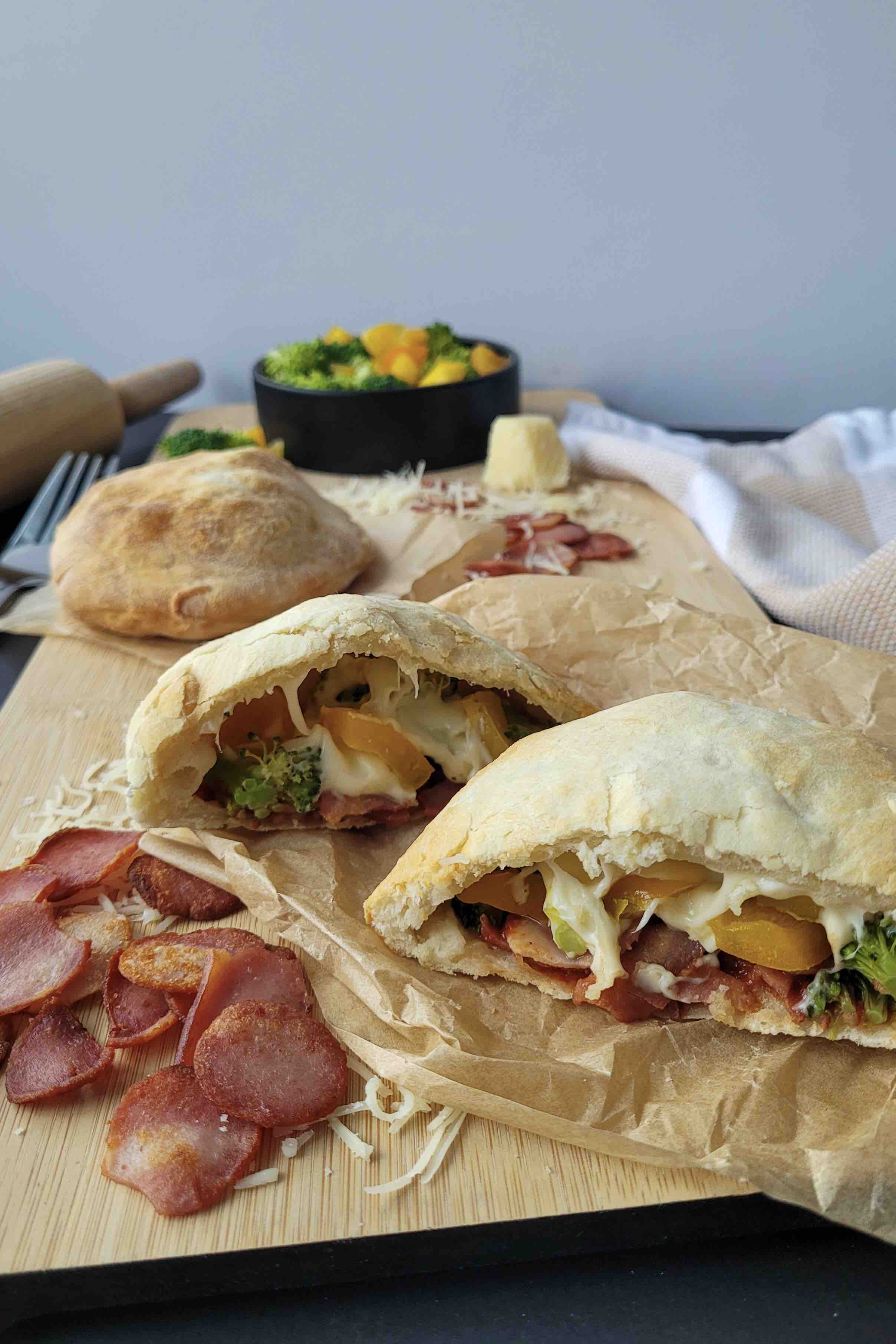 Pizzas-pochettes à la friteuse à air (Air Fryer) recette santé